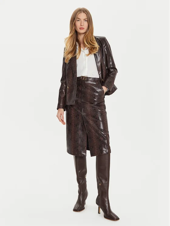 Shopping Alert: Οι δερμάτινες φούστες είναι και αυτή τη σεζόν μεγάλη ...
