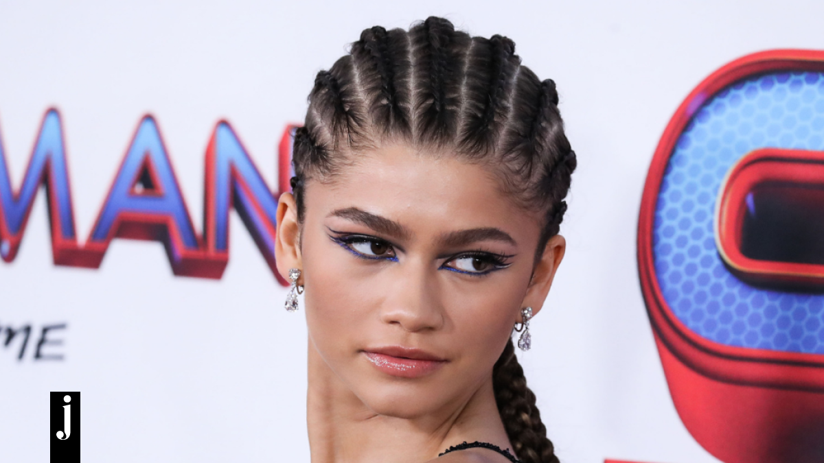 H Zendaya ντύθηκε «γυναίκα αράχνη» στην πιο εντυπωσιακή της εμφάνιση ...
