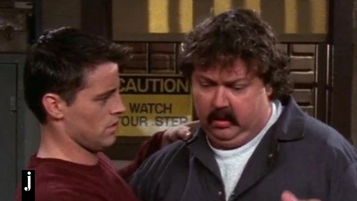 Mike Hagerty: Πέθανε ο επιστάτης της πολυκατοικίας που έμεναν τα ...