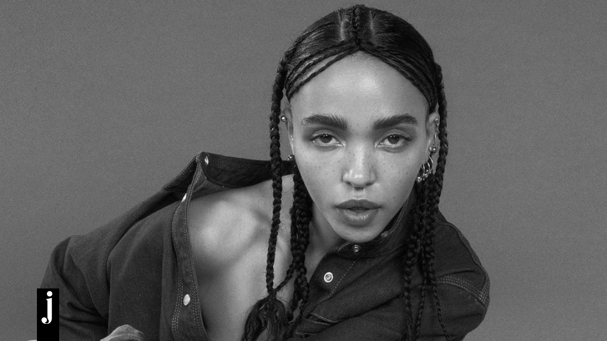 Η FKA Twigs «ξεγυμνώνεται» ψυχικά στη νέα καμπάνια της Calvin Klein ...