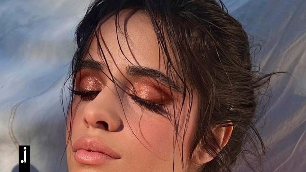 Golden hour skin: Η τάση στο μακιγιάζ που θα σου χαρίσει όλη τη λάμψη ...