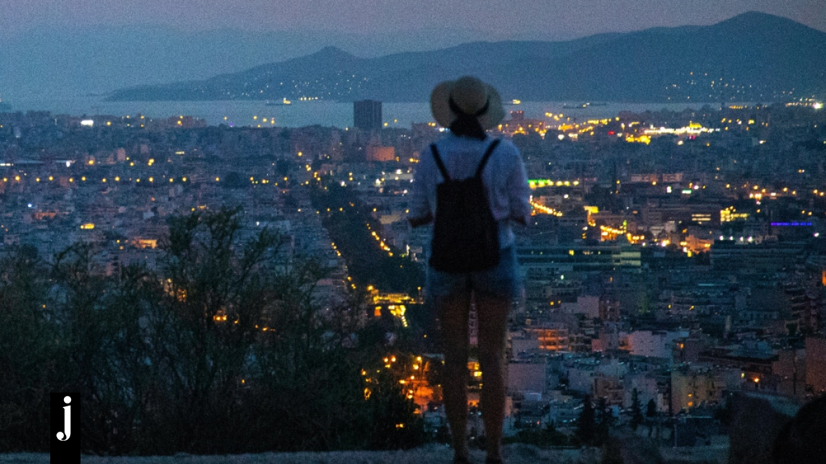 5 πράγματα που μπορείς να κάνεις αν ξέμεινες στην Αθήνα τον ...