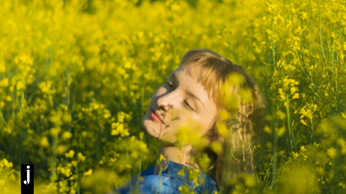 «Spring asthenia»: Γιατί νιώθεις μελαγχολία την άνοιξη και πώς να την ...