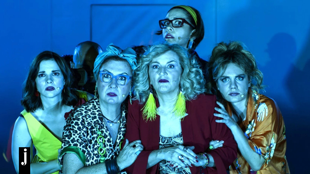 Οι “8 γυναίκες” του Ρομπέρ Τομά: Μια βουτιά στα άδυτα του γυναικείου ...