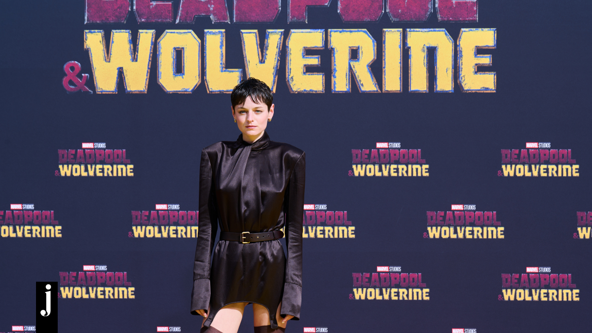 Έμμα Κορίν: Με goth look στην πρεμιέρα της νέας της ταινίας | Jenny.gr