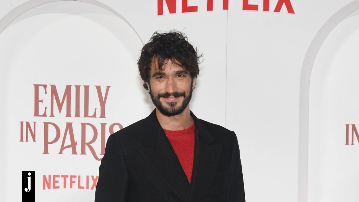 Η 4η σεζόν Emily in Paris ανήκει στον Γιουτζένιο Φραντσεσκίνι - Ποιος ...