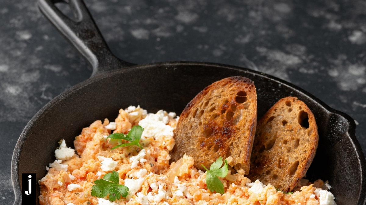 Taste Atlas: Αυτά είναι τα πέντε ελληνικά πιάτα με αυγά ανάμεσα στα ...