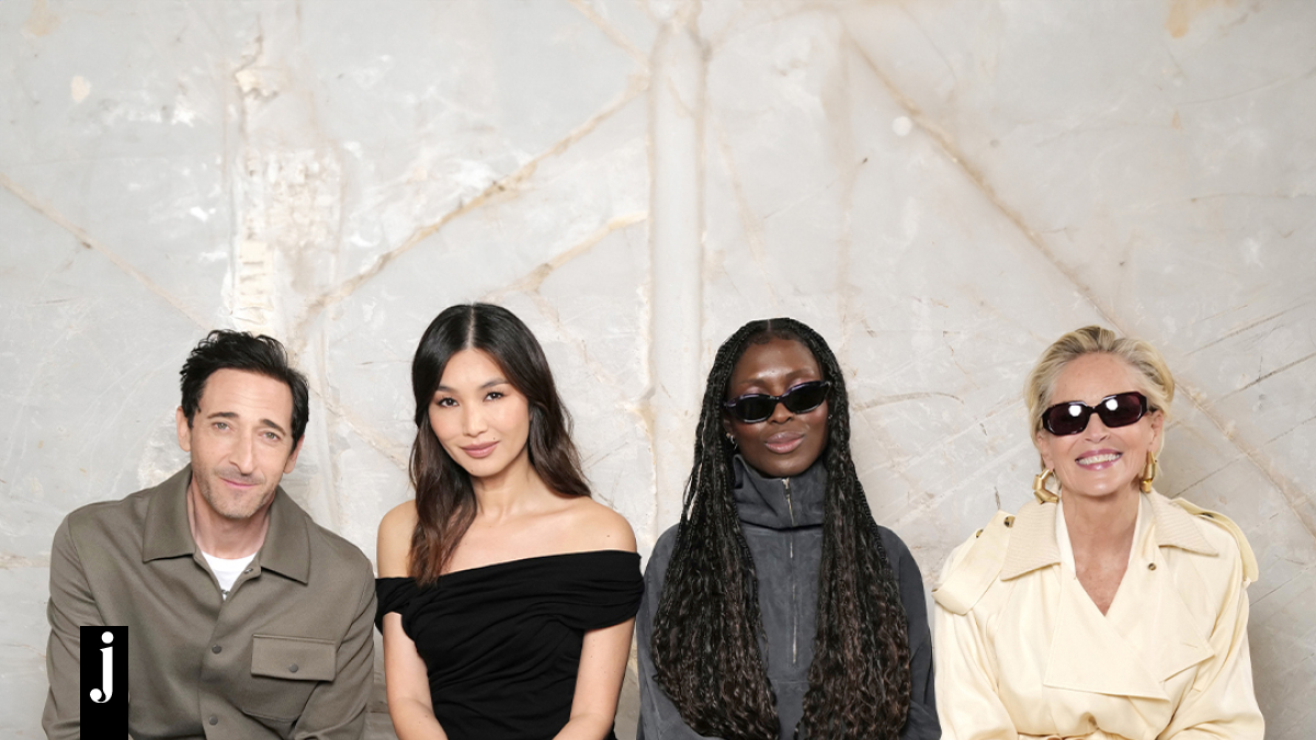 COS Spring/Summer 2025: To JennyGr ήταν στο μνημειώδες runway show στο ...