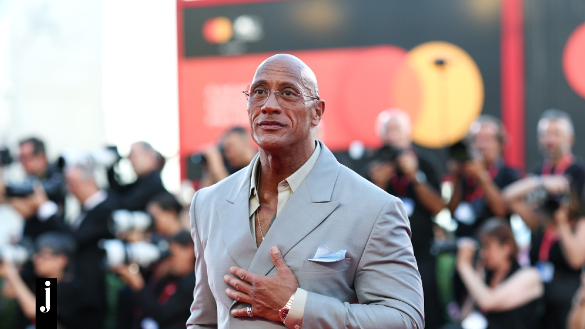 Συγκινημένος ο Ντουέιν Τζόνσον, μετά την πρεμιέρα του “The Smashing ...