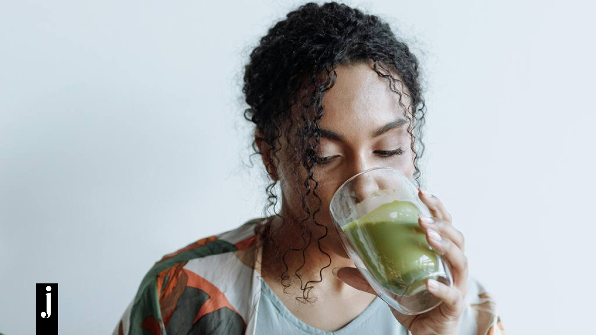 Πίνεις τακτικά matcha τσάι; Να πώς επηρεάζονται τα επίπεδα σιδήρου σου ...