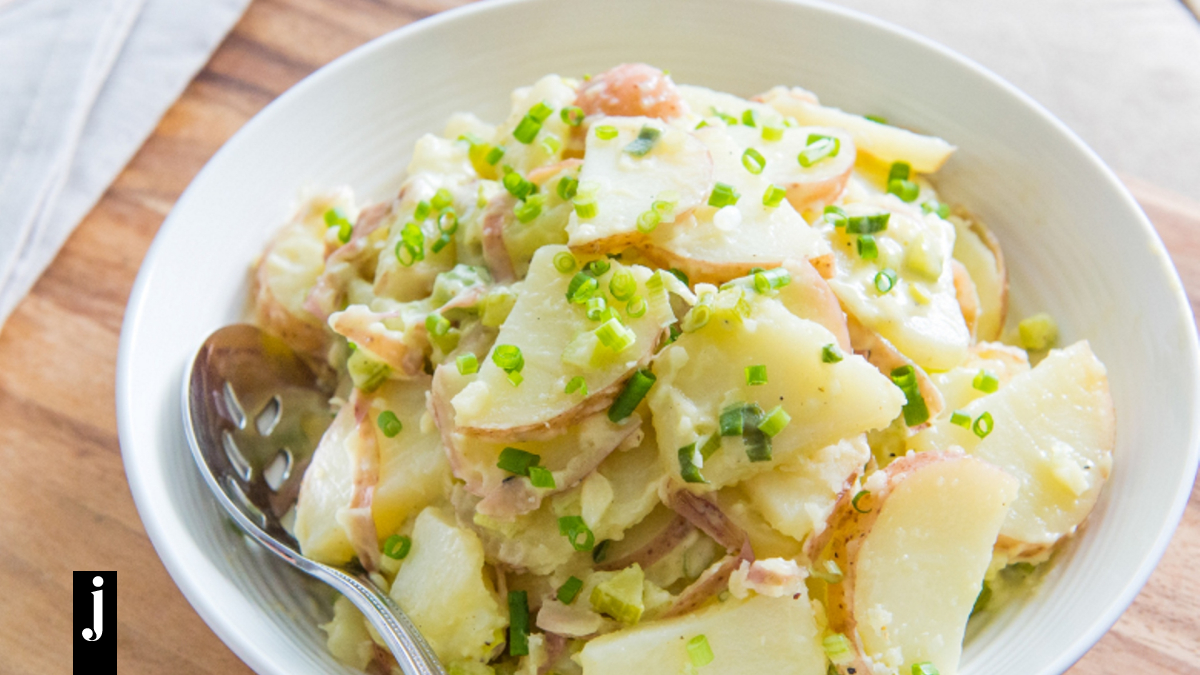 Εύκολη και πεντανόστιμη πατατοσαλάτα | Jenny.gr