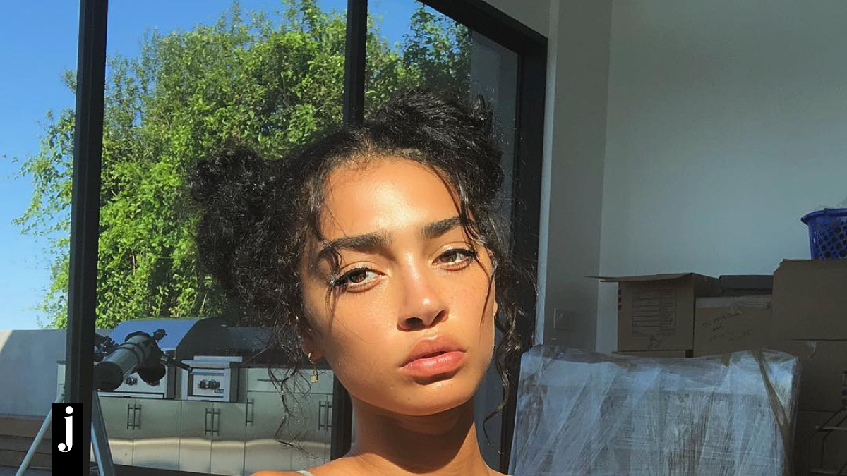 Raven Lyn Corneil Η Sexy 23χρονη σύντροφος του ιδρυτή του Twitter Jennygr