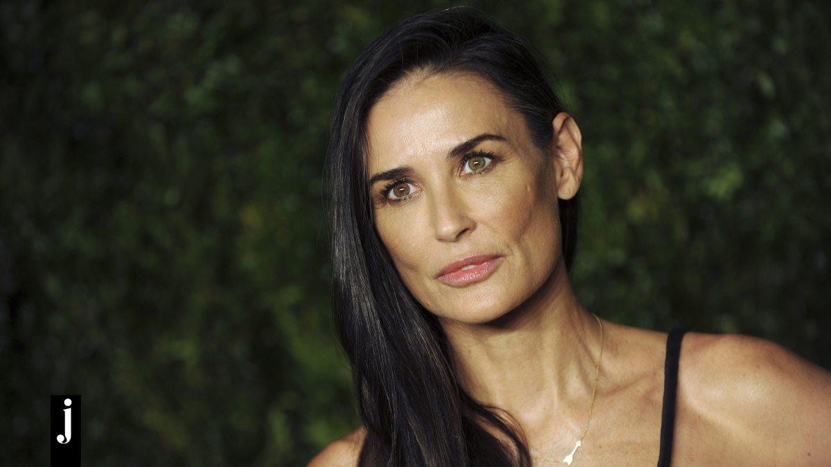 Το throwback post της Demi Moore στην αγκαλιά του Άγιου Βασίλη | Jenny.gr