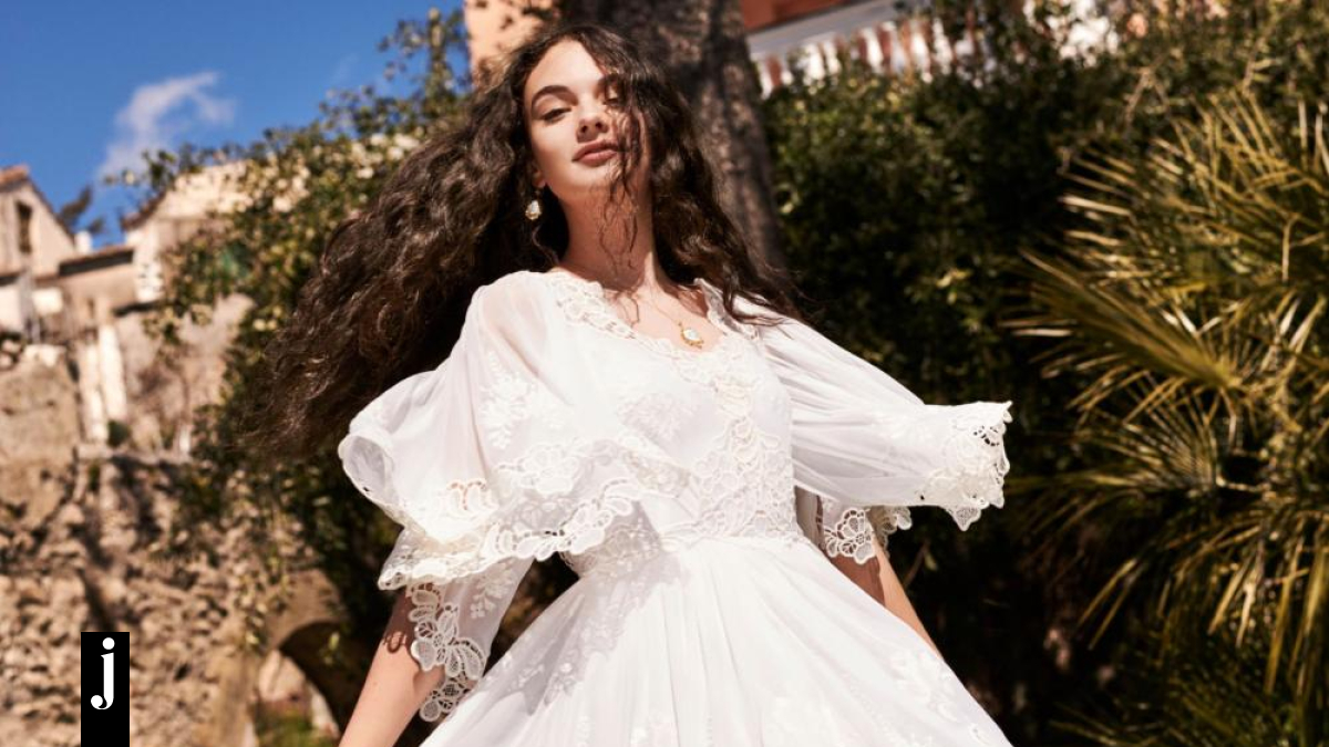 Deva Kassel: Η 16χρονη κόρη της Monica Bellucci εντυπωσιάζει στο νέο ...