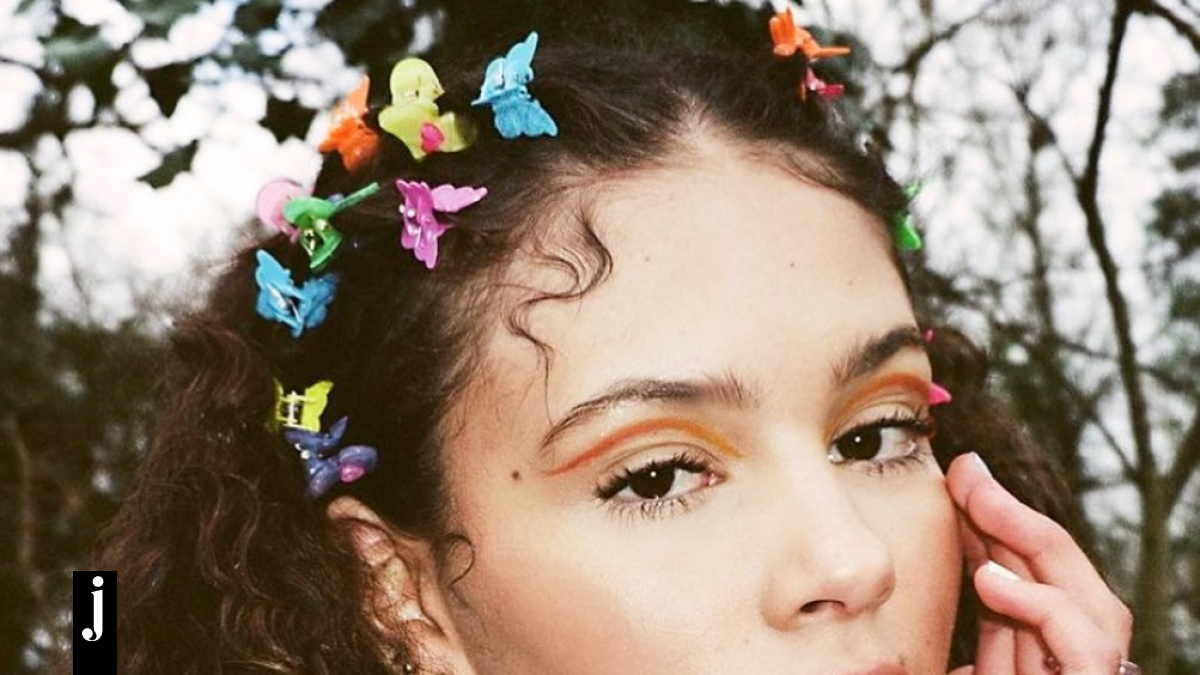 Butterfly clips: Tα χαριτωμένα αξεσουάρ μαλλιών από τα 00s επέστρεψαν ...