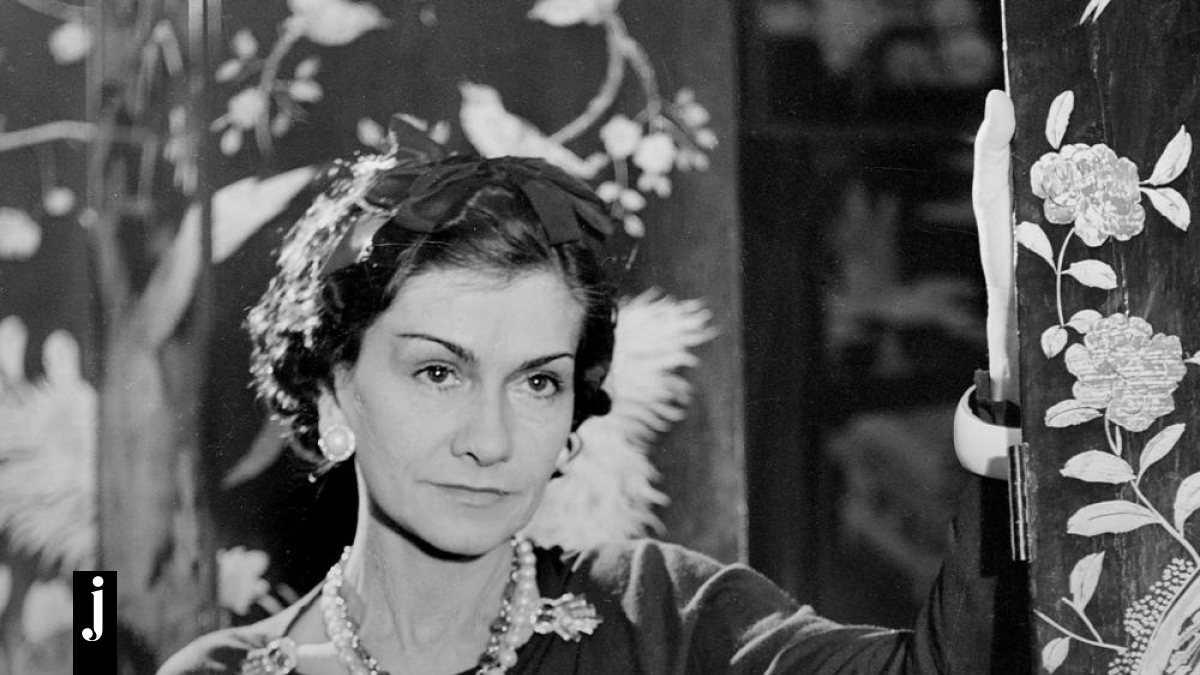 Coco Chanel: Η μεγάλη κυρία της μόδας που πρόσφερε στις γυναίκες το ...